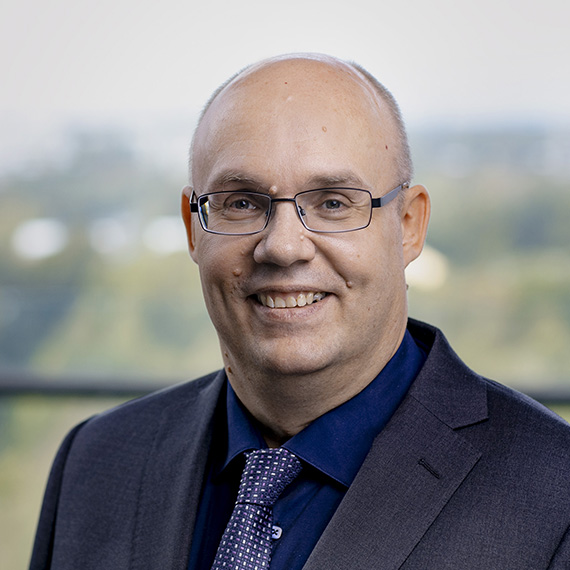 Ari Akseli: Viinit ruokakauppaan vastuullisesti ja asiakkaita kuunnellen